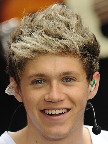 Niall Horan No Teeth